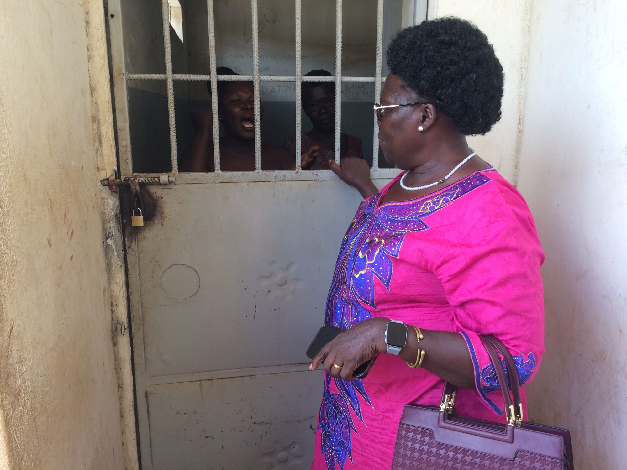 UGANDA: LAW MUST TAKE IT COURSE TO IMPLEMENT PRESIDENTIAL EXECUITY ...